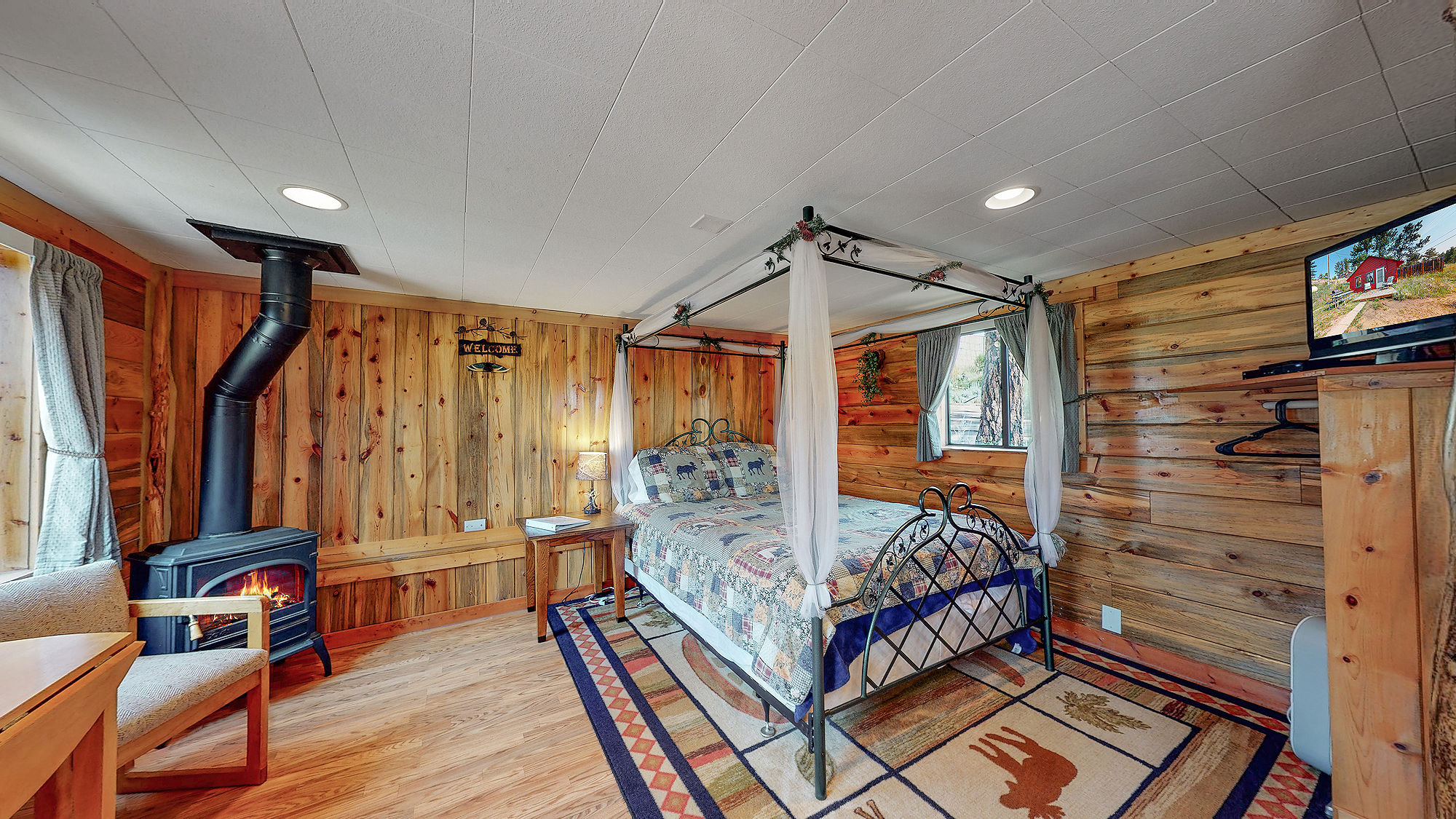 Cabin 6 - Marr's Mountain Cabins and Tavern